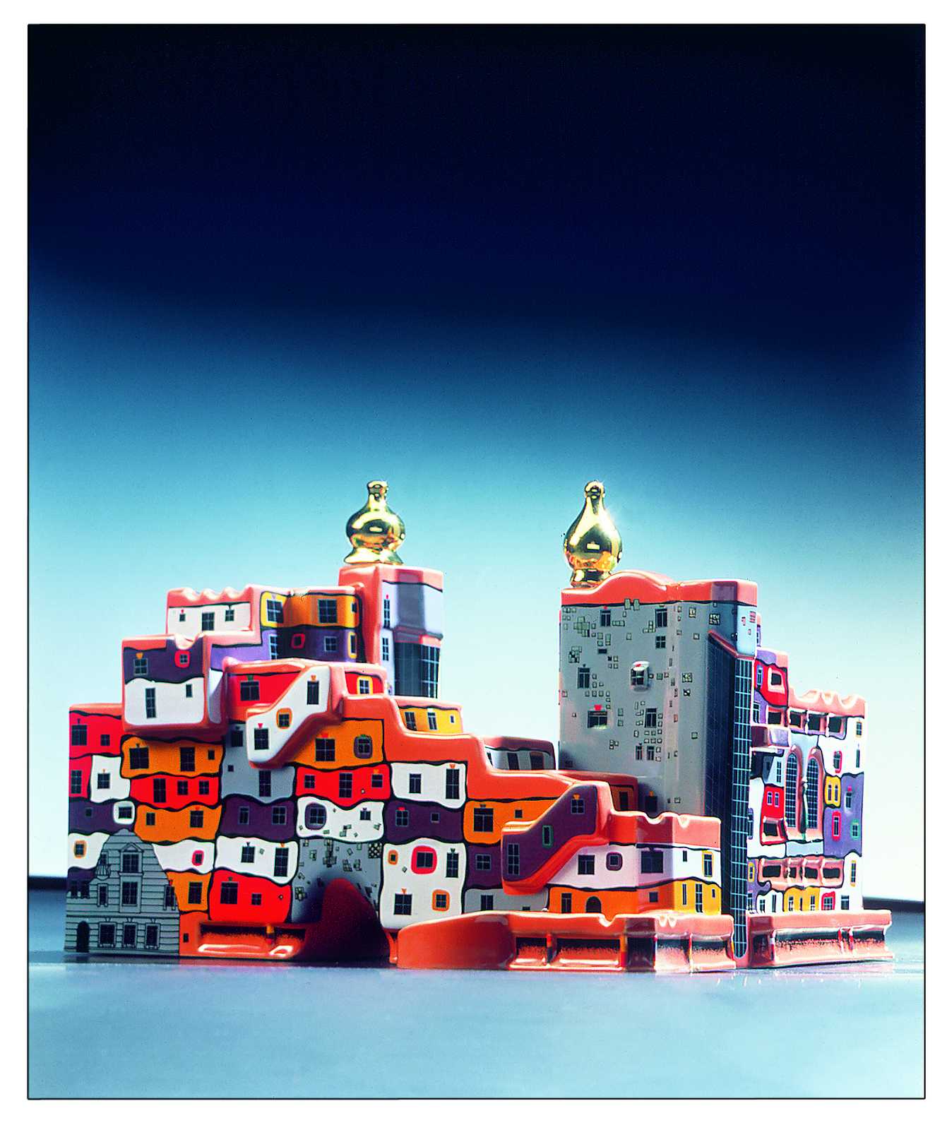 Hundertwasser - HUNDERTWASSER HOUSE